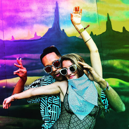 Buy LED Poi Balls, Glow Poi, Flow Poi & Light Up Poi | UltraPoi